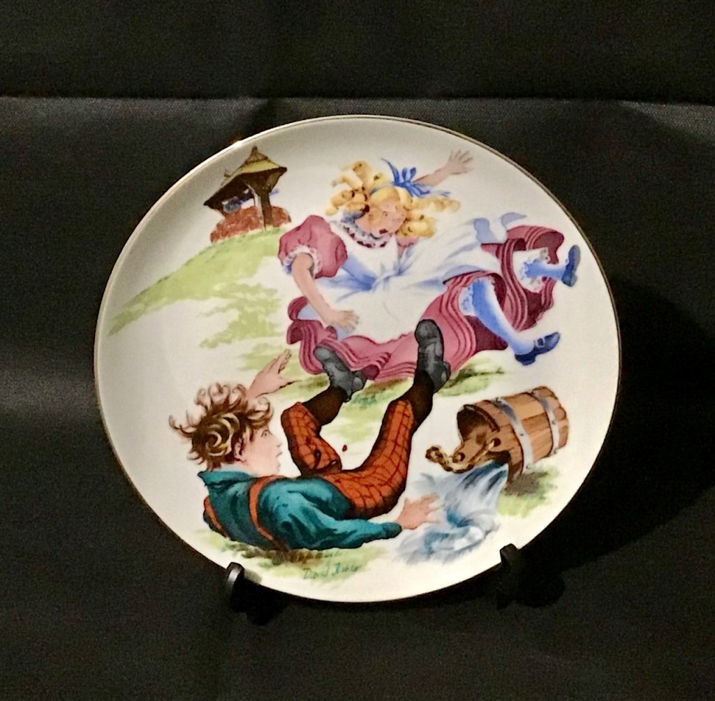 COLLECTION OF FIVE NURSERY RHYME PLATES – MINT CONDITION & BOXED ...